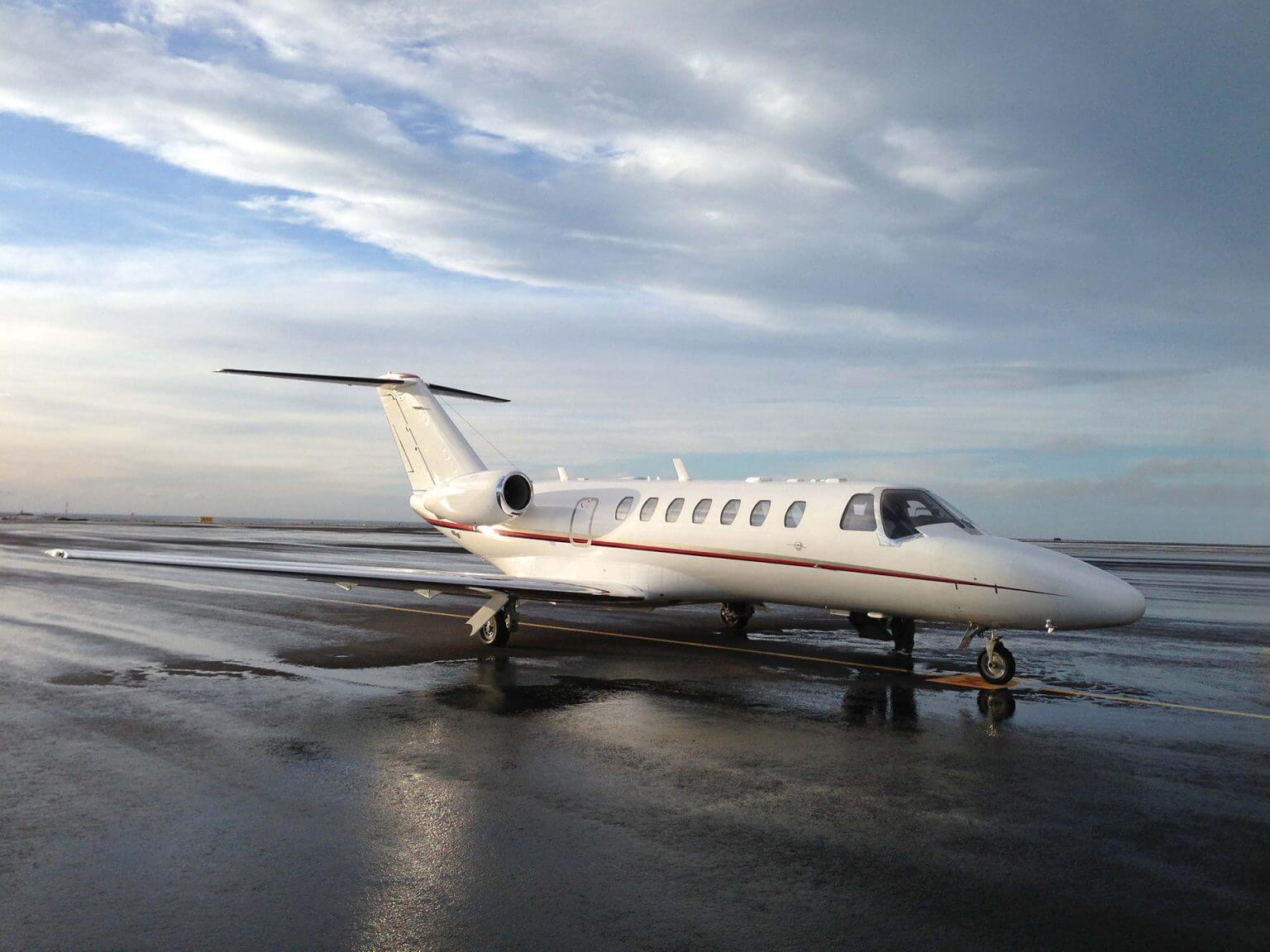 Cessna C550 Citation II/IISP/SII/Bravo | Private Jet Aircraft Guide ...