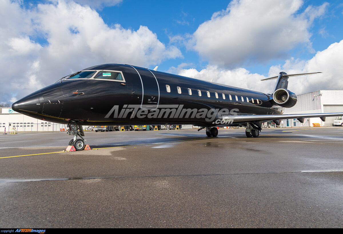 Bombardier Challenger 850 | Private Jet Aircraft Guide | Chapman ...