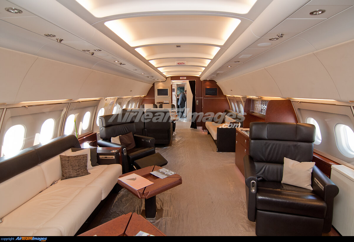 Airbus A318 Elite | Private Jet Aircraft Guide | Chapman Freeborn ...